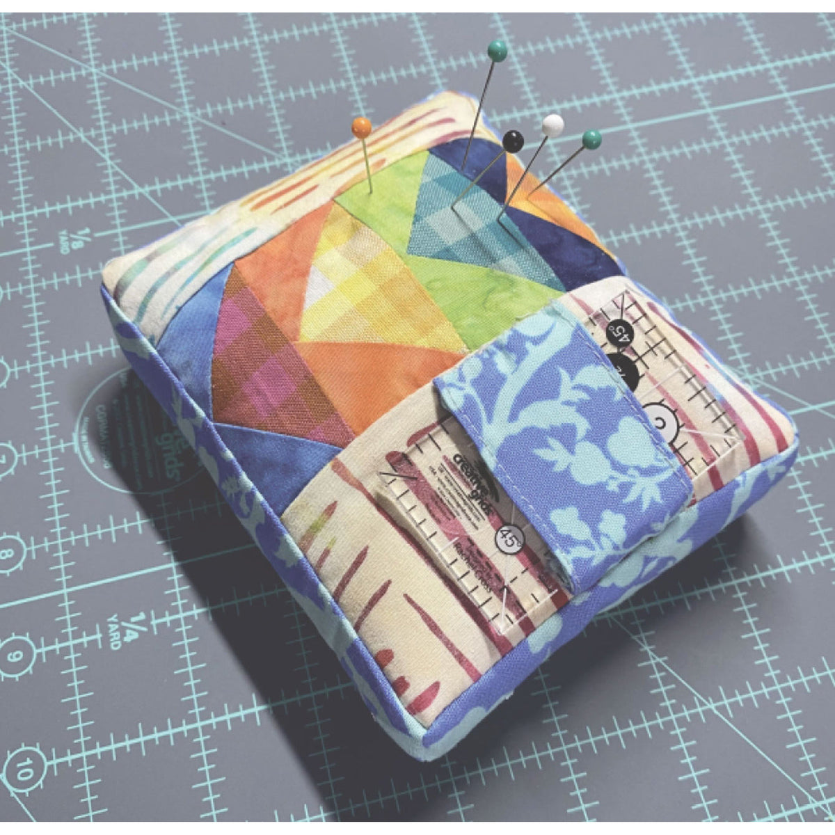 New Pattern! Convenient for Keeping Small Rulers and Clips Handy – Cut ...